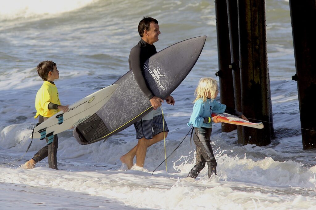 EasternSurf Magazine: COMP: LUKE, HUCK, BURGER & CALLIE WIN THE TOMMY ...